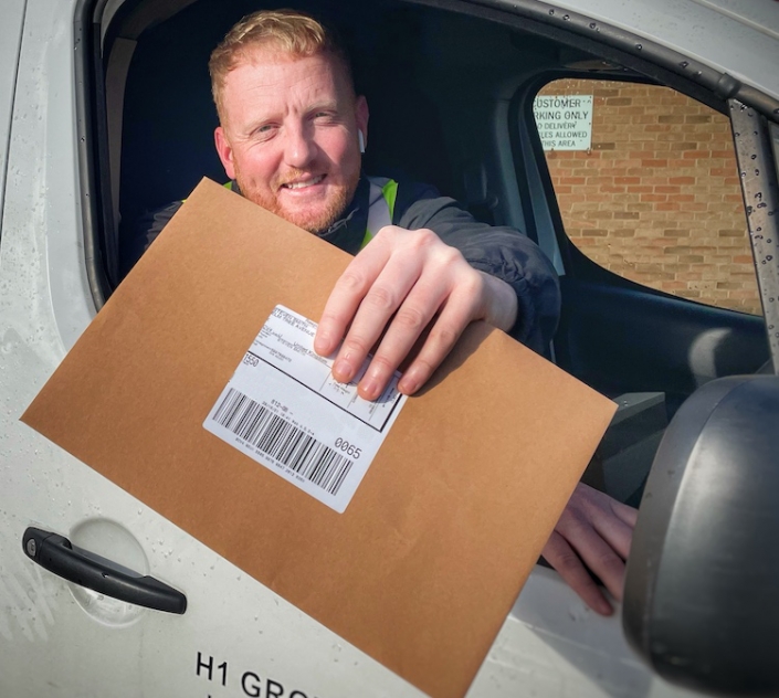 Dundee Couriers | Same Day Delivery of Pallets & Parcels